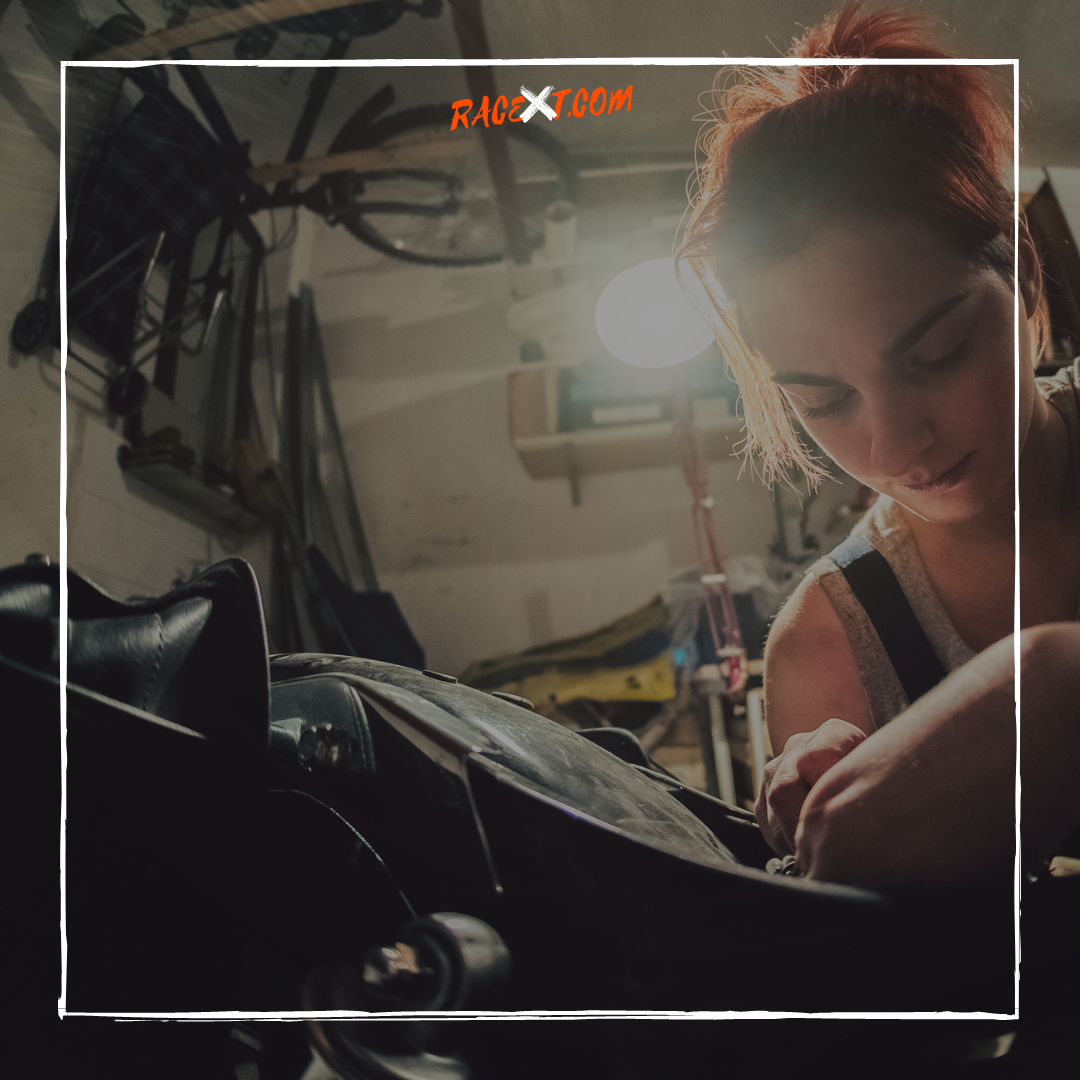 HOW DOES A DESMODROMIC SYSTEM WORK? - Racext